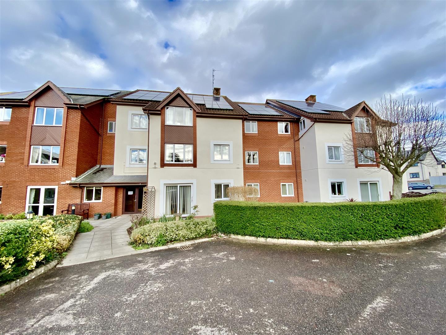 Garden City Way, Chepstow | Moon & Co